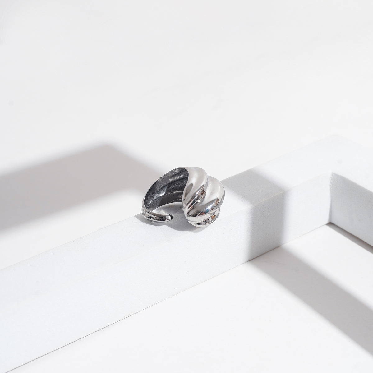 Amala (Silver) – Sunspell