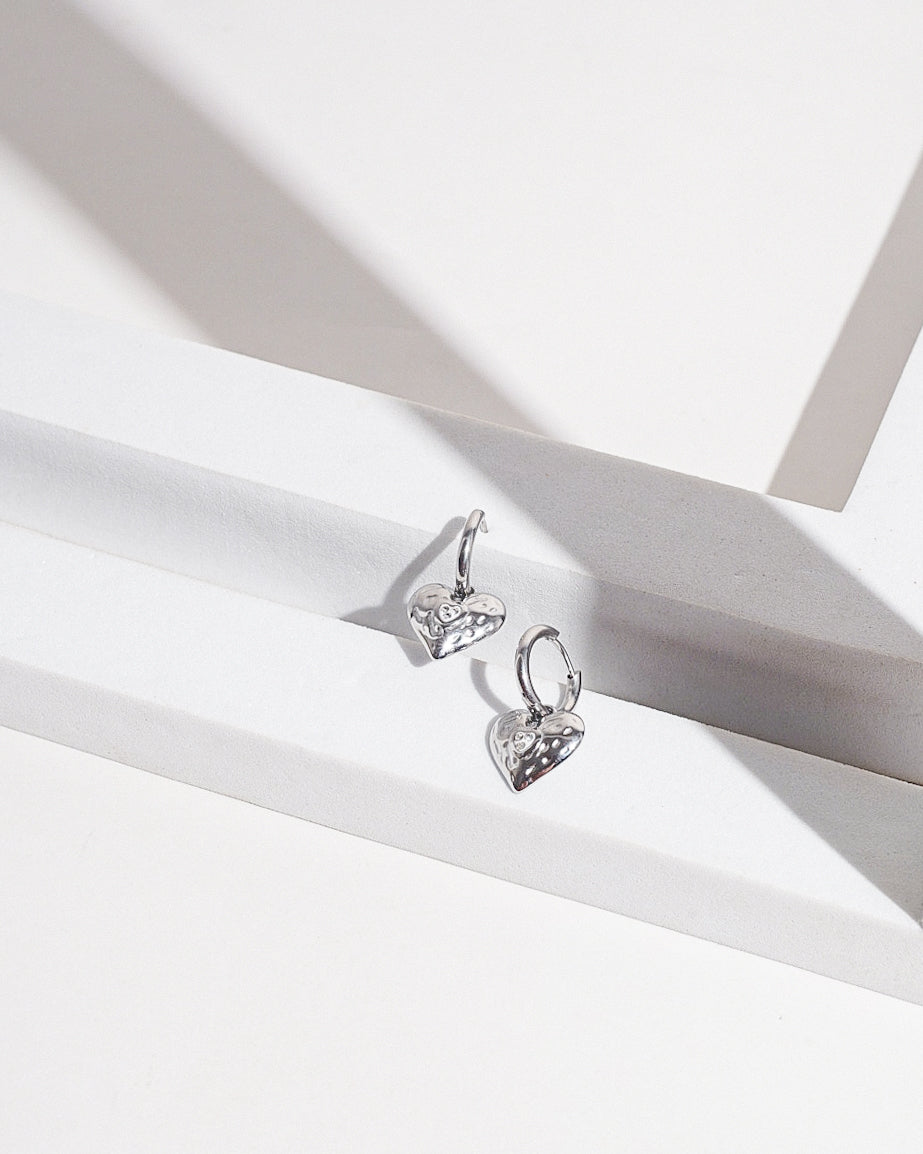 Adora (Silver) – Sunspell