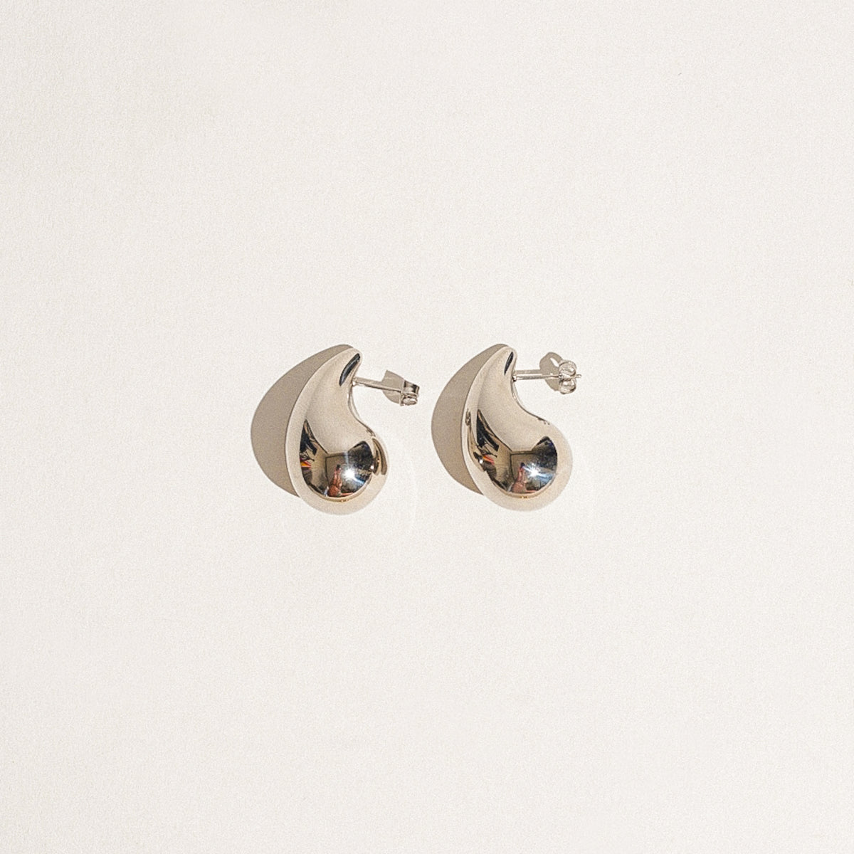 Larme (Silver) – Sunspell