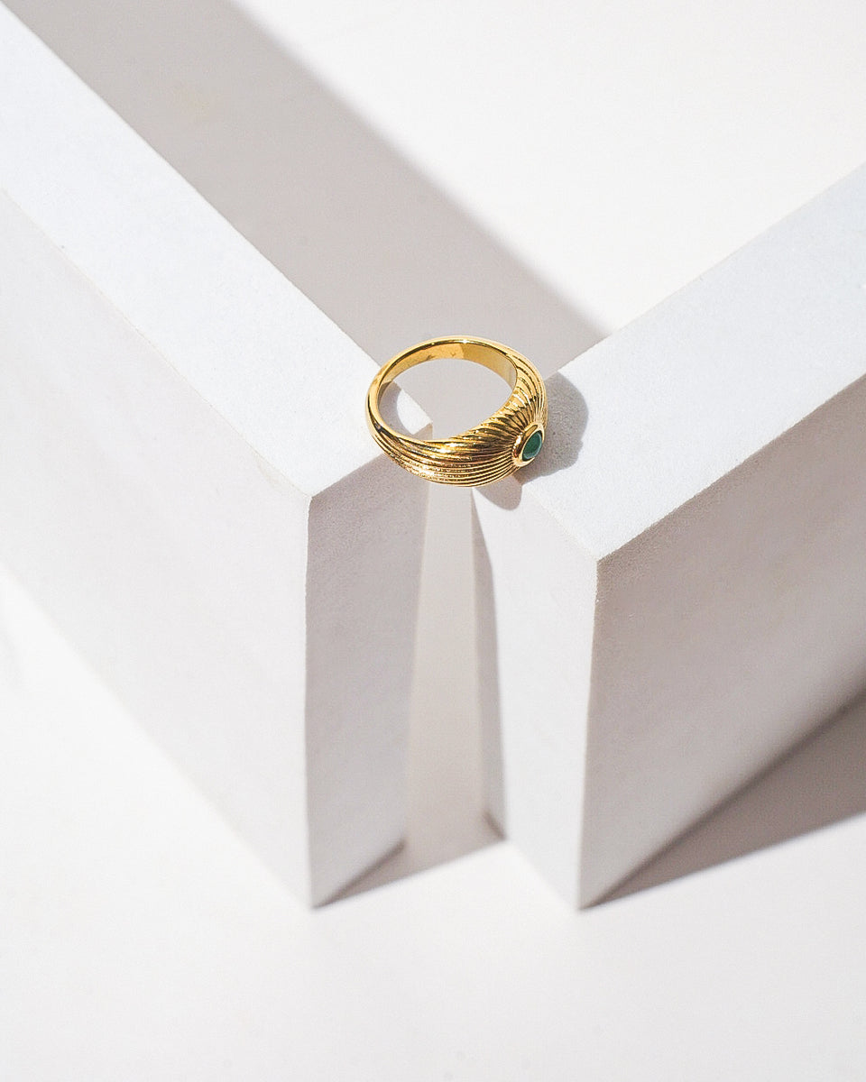 Esme Ring – Sunspell