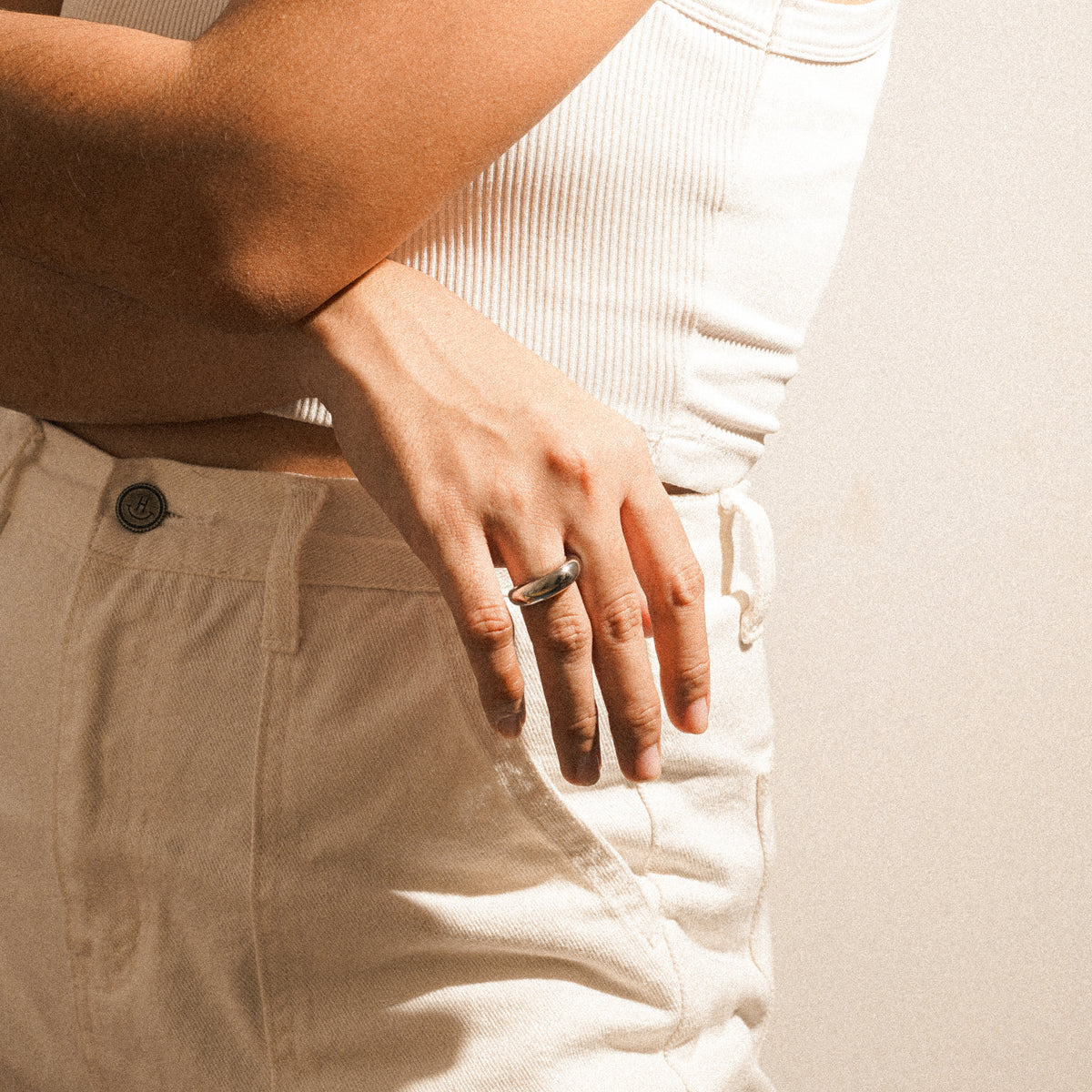 Zora (Silver) – Sunspell