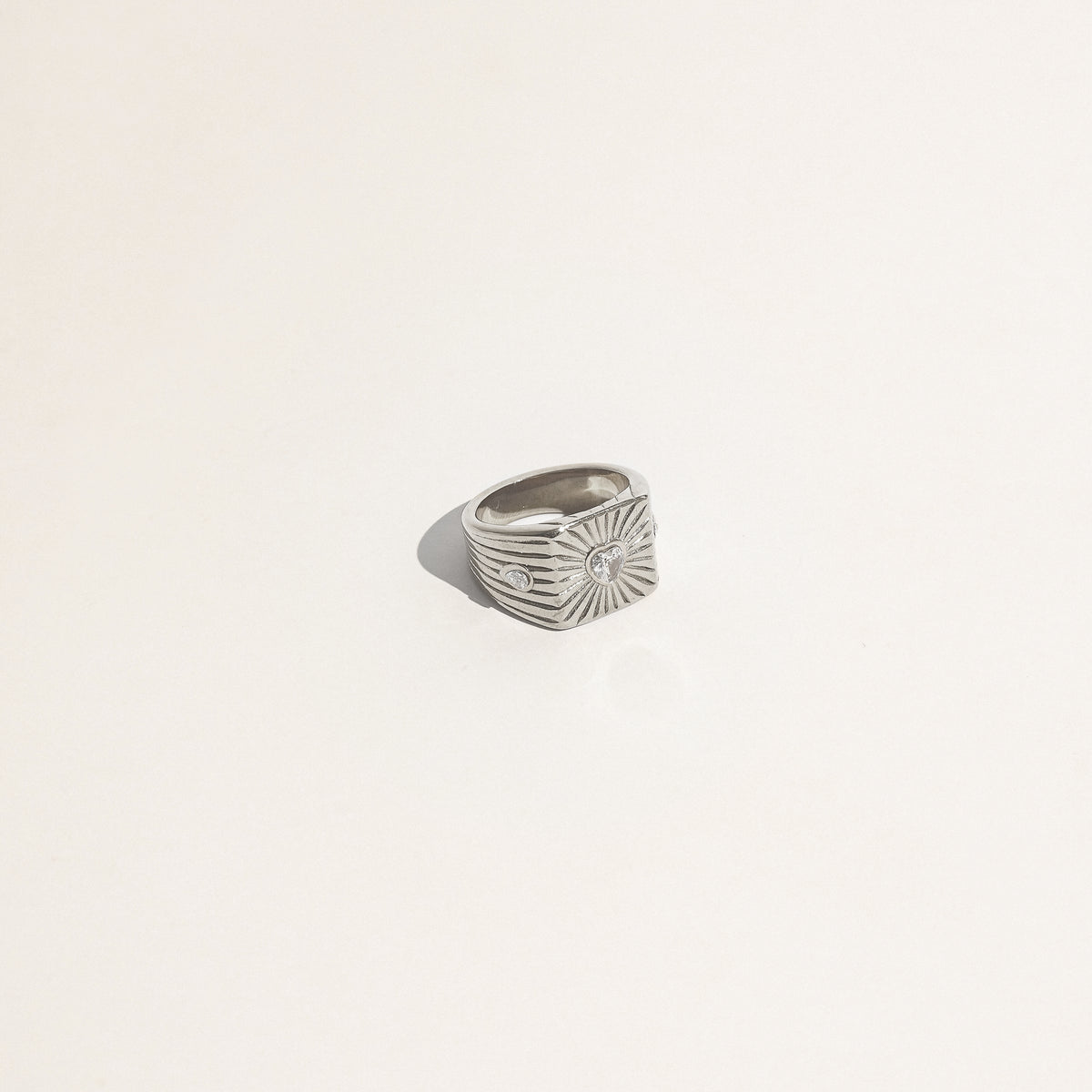 Harper (Silver) – Sunspell