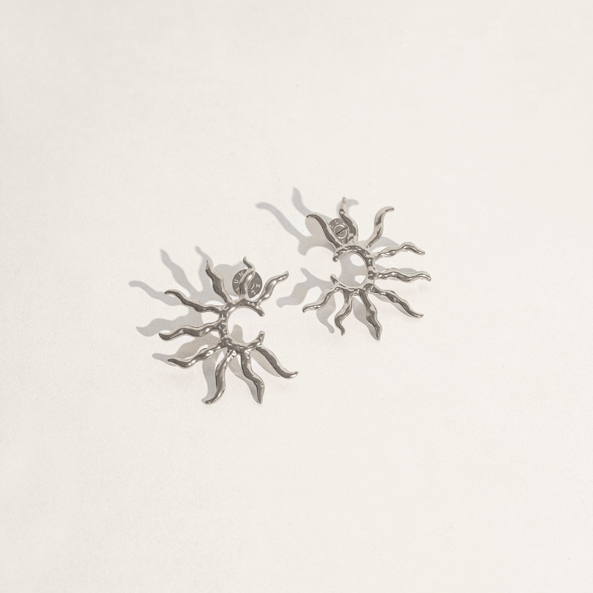 Helios (Silver) – Sunspell