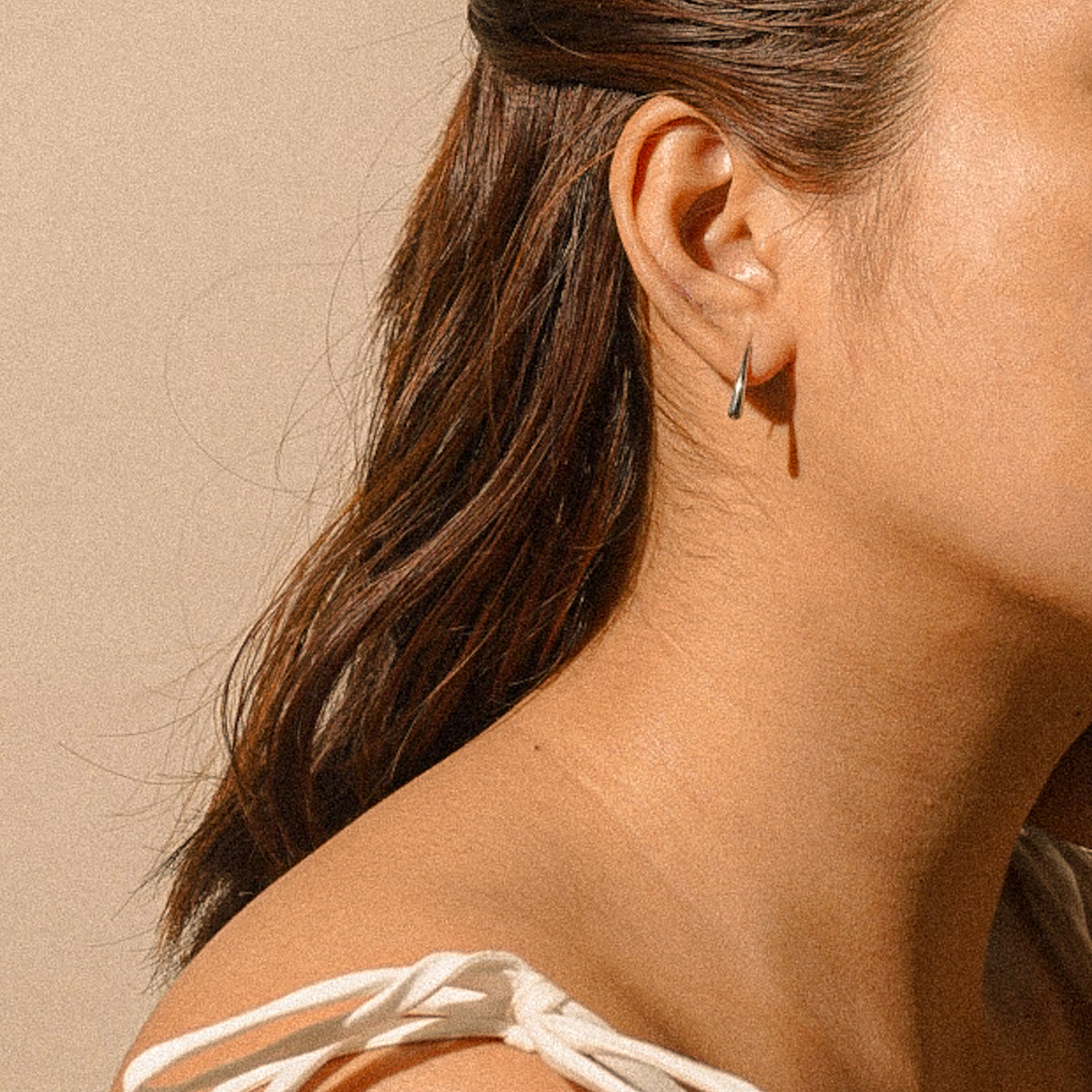 Ara Mini (Silver) – Sunspell