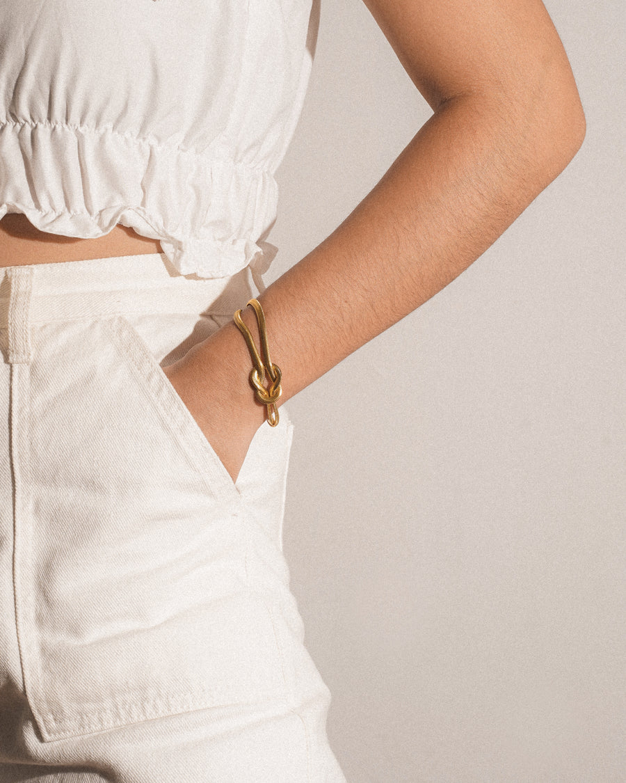 Bracelets – Sunspell